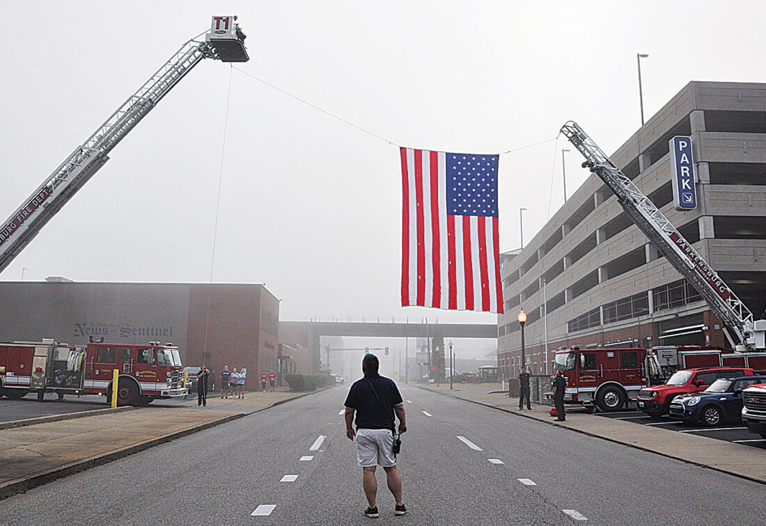 The Finish Line: News and Sentinel Half Marathon races through city ...